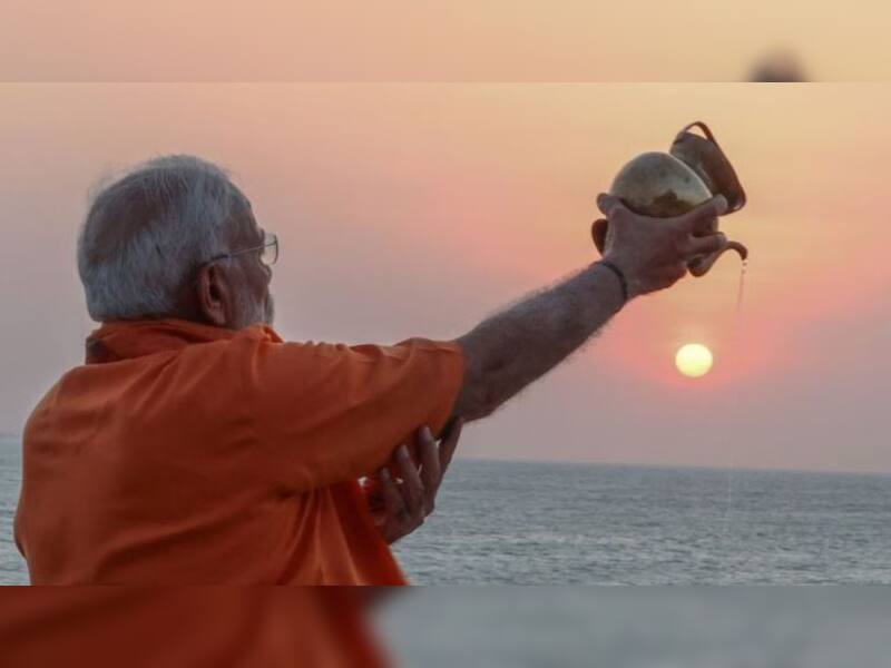 PM Narendra Modi Birthday Special: From Fruit-Only Navratri Diet To ...