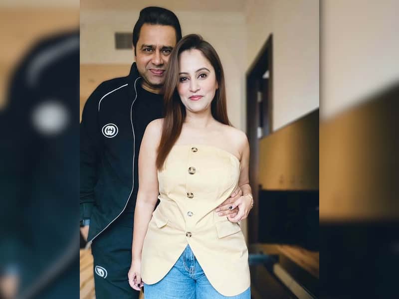 Happy Birthday Aakash Chopra: Inside His Beautiful Love Story With Wife ...