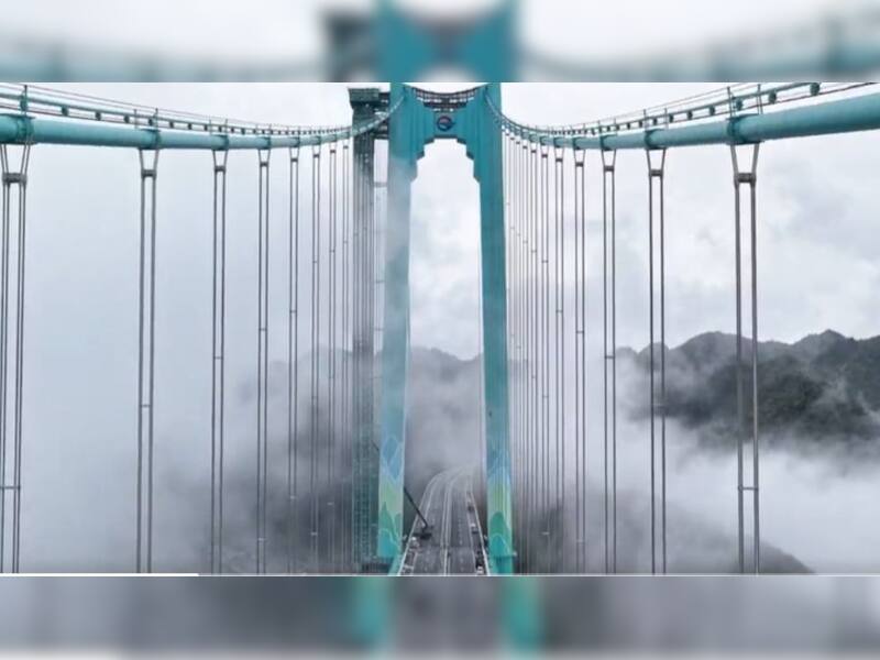 World’s Tallest Bridge Now Open For Public: 625 Meters High, Cuts ...