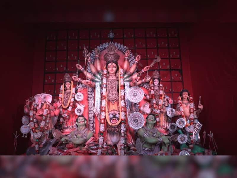 Durga Puja 2025: From Kolkata To Mumbai - 5 Indian Cities To Witness Grand Pandals, Cultural ...