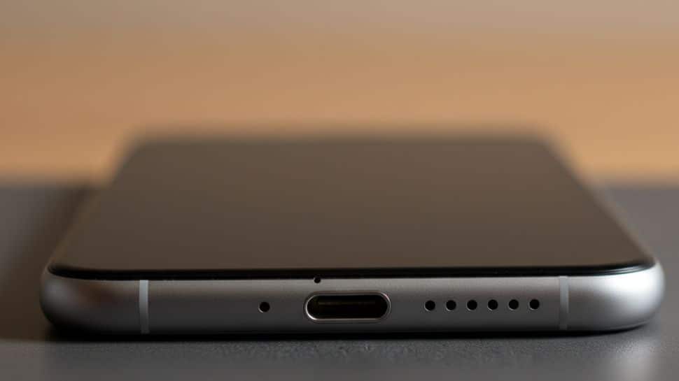 Why Your Smartphone Has That Tiny Hole Next To Charging Port And Its ...