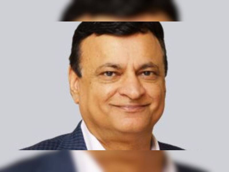 Meet Man Who Landed In US With Just Rs 8,000, Worked In College ...