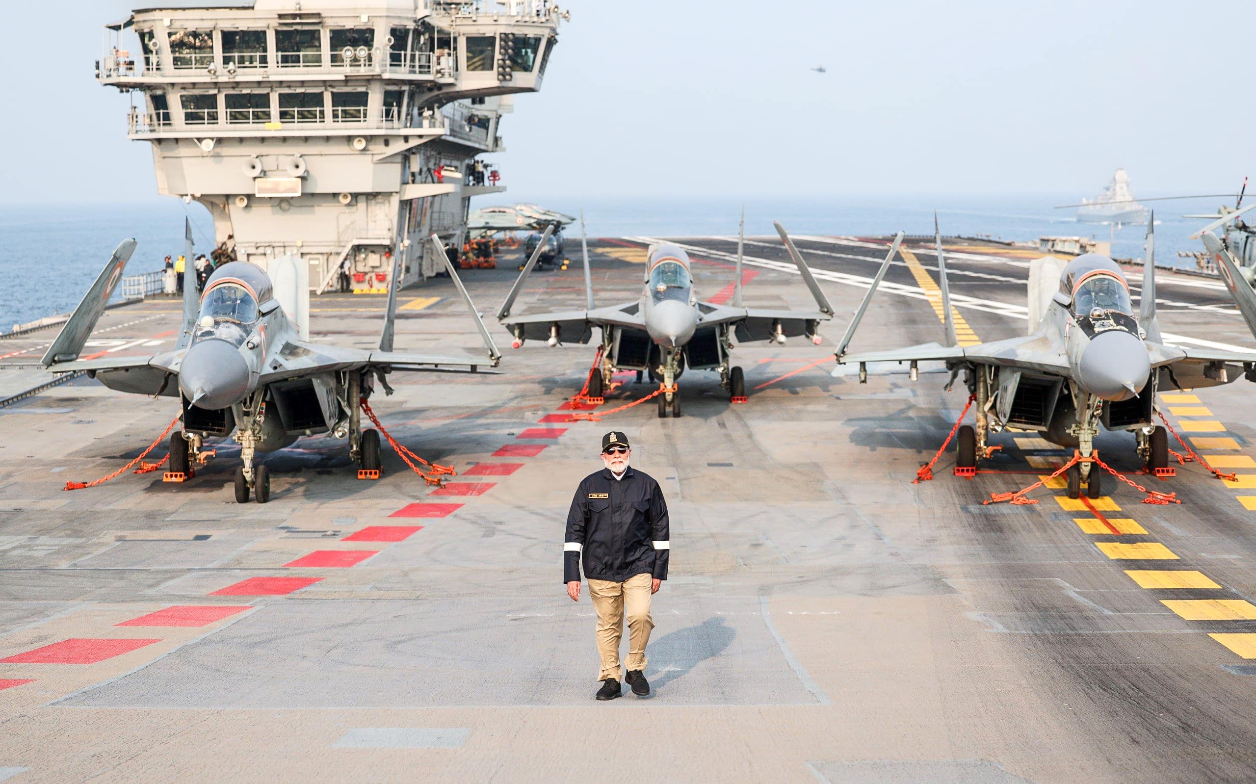 In Pics: PM Modi Witnesses MiG-29 Air Power Demo While Celebrating ...