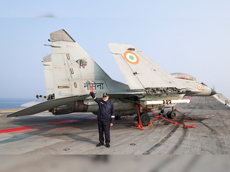 In Pics: PM Modi Witnesses MiG-29 Air Power Demo While Celebrating ...
