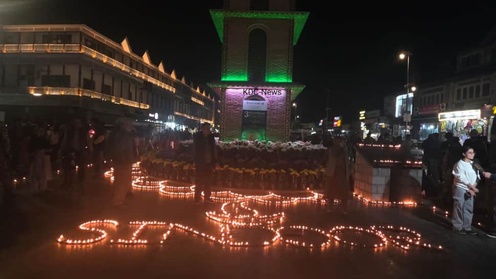 J-K Diwali: Celebrations At Srinagar’s Ghanta Ghar Becomes A Beacon of Hope In Kashmir For A ...