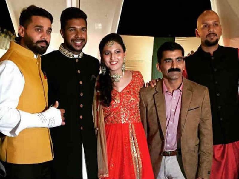 Happy Birthday Varun Aaron: A Look at His Beautiful Love Story With ...