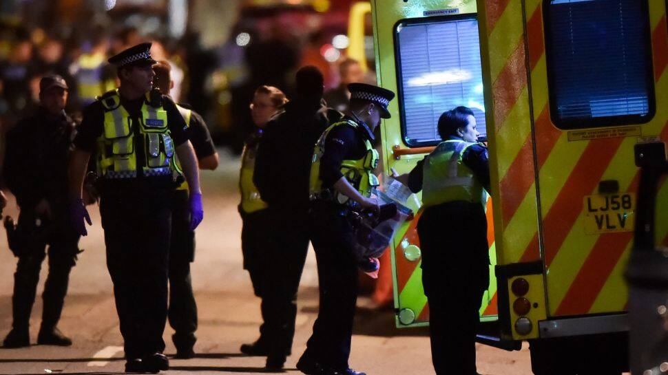 UK: Ten Injured, Nine Critical After Mass Stabbing On Train In ...