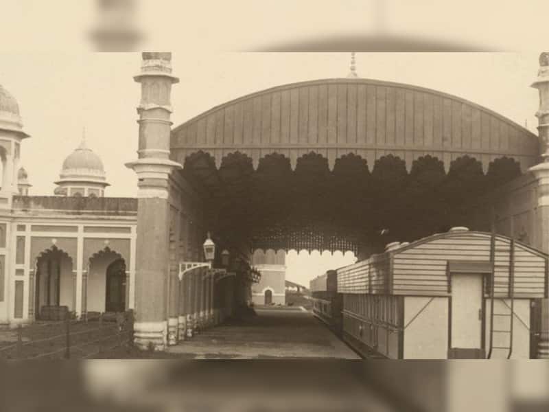 Meet India's Nawab Who Used To Take Trains Inside His Palace; Owns His ...
