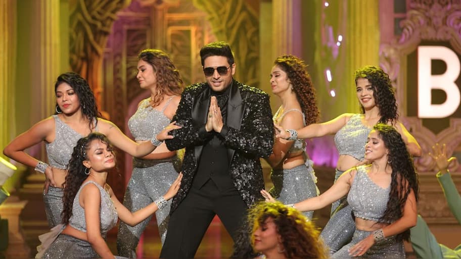 Bigg Boss 19's Script Leaked? Gaurav Khanna Named Winner, Amaal Mallik ...