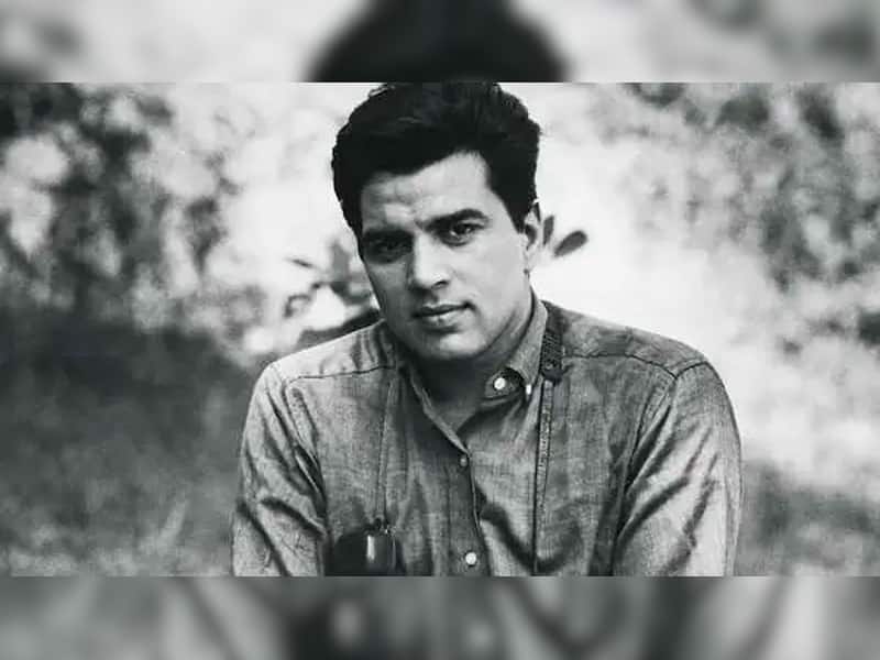 Dharmendra's Filmy Love Story: Life With First Wife Prakash Kaur, Bond With 6 Children ...