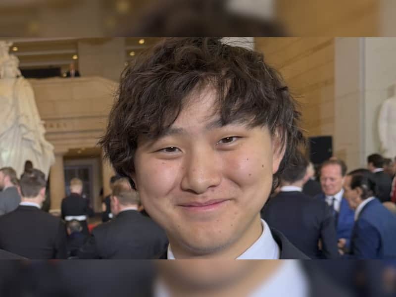 Who Is Alexandr Wang? The 28-Year-Old Hired For Rs 1,24,18,00,00,000 ...