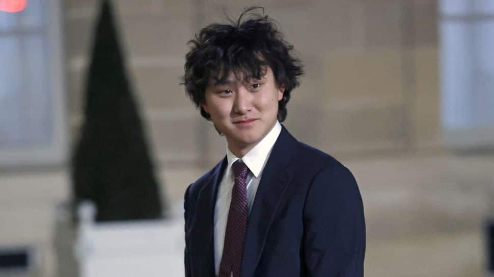 Who Is Alexandr Wang? The 28-Year-Old Hired For Rs 1,24,18,00,00,000 ...