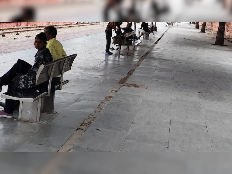 India’s 10 Cleanest Railway Stations: Spotless Platforms, Smart ...
