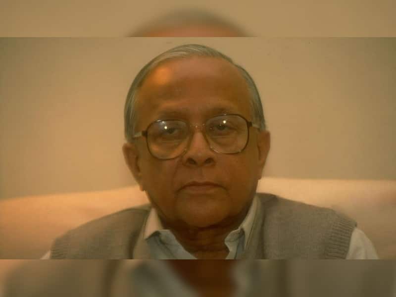 Nitish Kumar Takes Oath For 10th Time: Meet India’s Longest-Serving ...