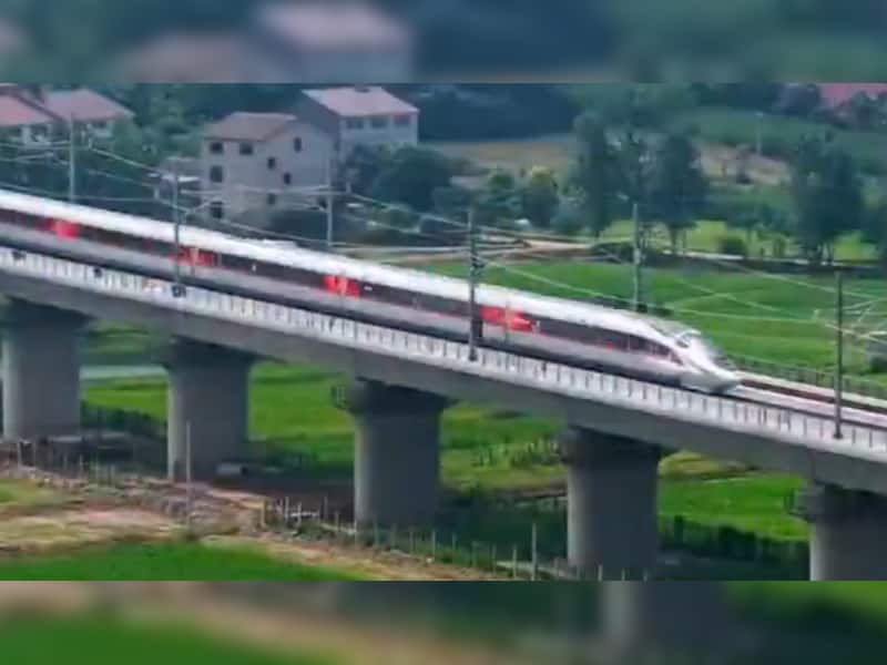 World’s Fastest Train: Faster Than Formula 1 Cars, Runs At Speed Of 450 ...