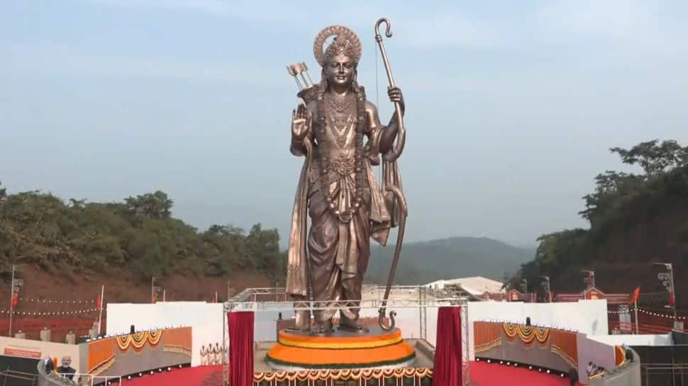 Prime Minister Modi Unveils 77-Feet Lord Rama Statue, Ramayana Theme ...