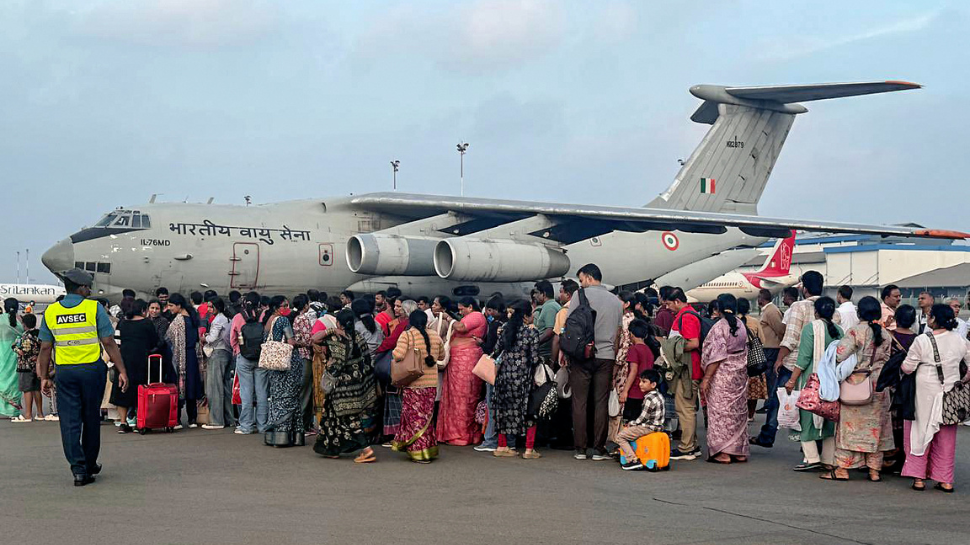 Cyclone Ditwah: Operation 'Sagar Bandhu' Intensifies, Last Batch Of ...