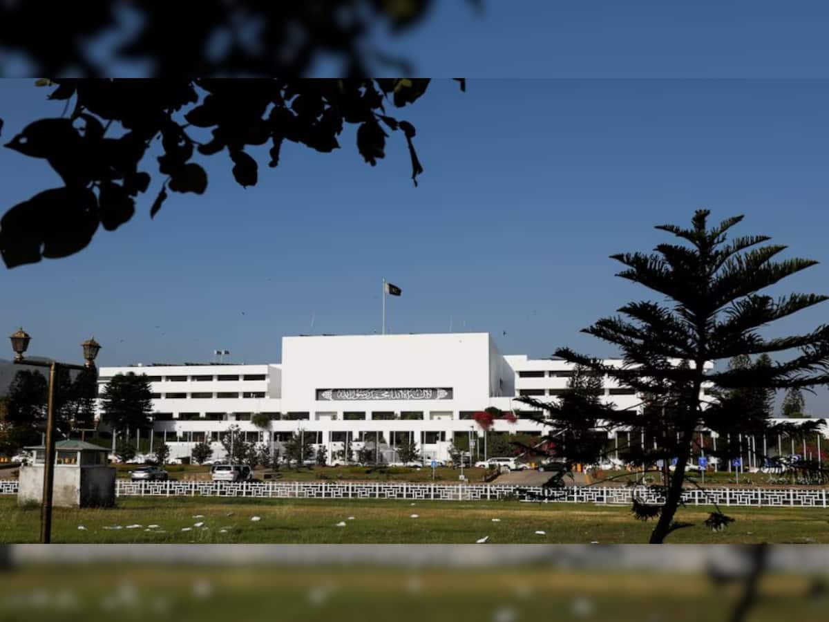 Pakistan To Be Divided Once Again, Experts Warn Of Turbulent Road Ahead