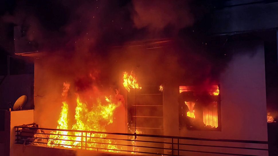 Bangladesh Unrest: Mob Sets BNP Leader's Home Ablaze; 7-Year-Old ...