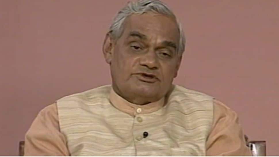 Zee Archive: When Atal Bihari Vajpayee Shocked Pakistan In Geneva | Zee ...