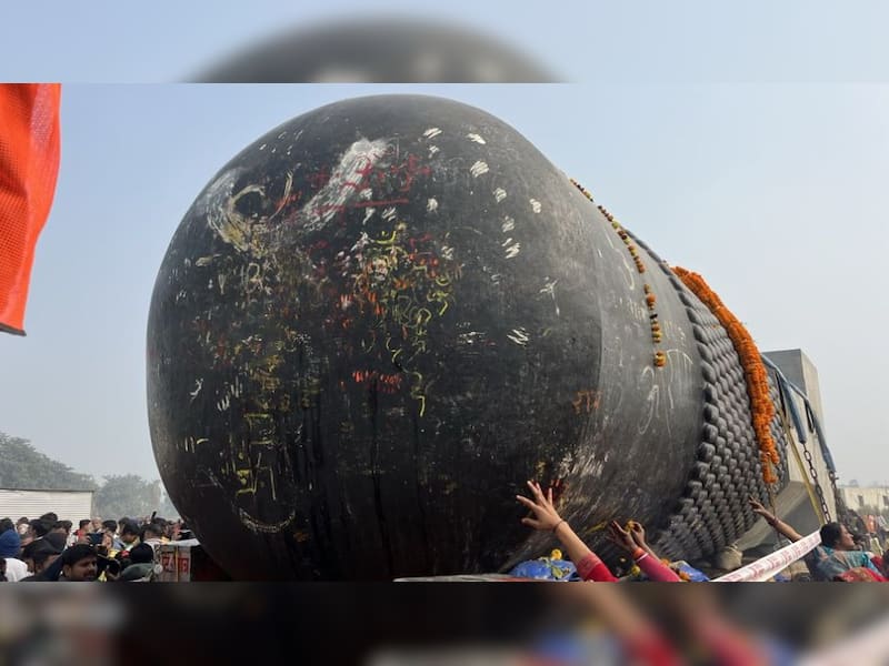 World's Largest Shivling: Made From Single Stone, Measures 33 Feet Tall ...