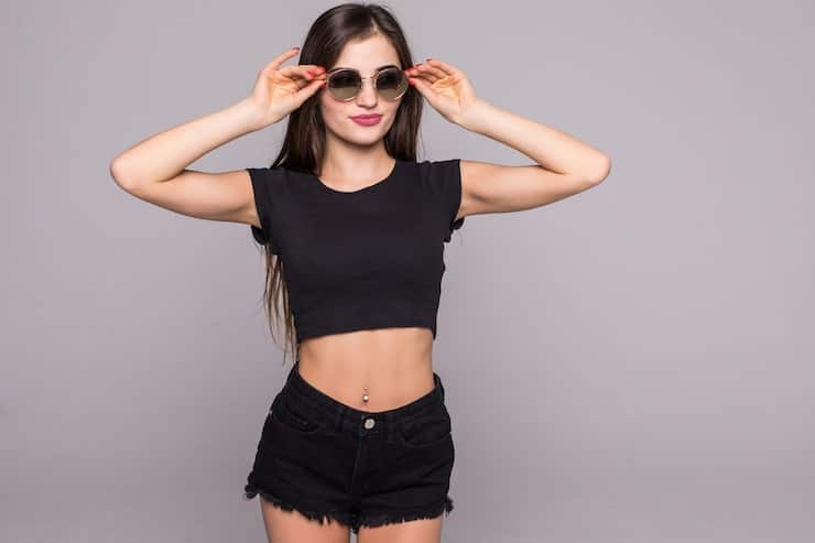 Trendy Women’s Crop Tops – Stylish & Chic | Apparel News | Zee News