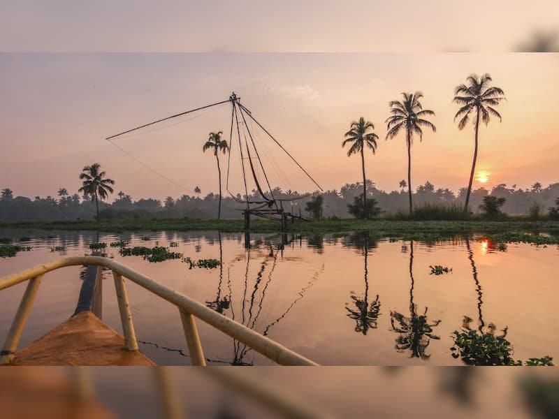 In This ‘Water Village’ Of India, Canals Replace Roads - Check Location ...