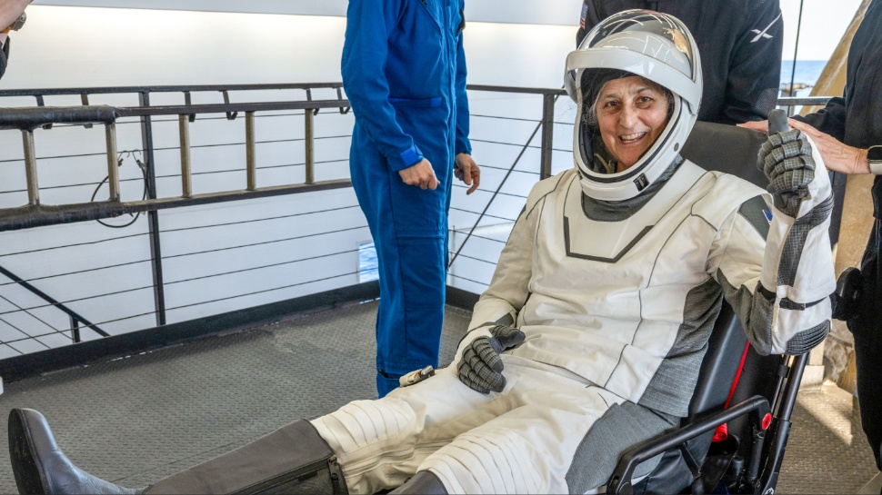 Sunita Williams Retires From NASA After 27 Years: Career Records, Space ...