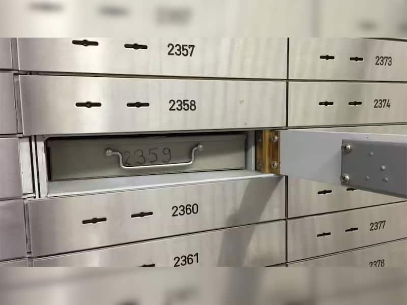 Lost Your Bank Locker Keys? Know What To Do As Per Rules | News | Zee News