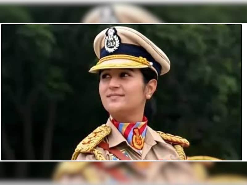 From woman officer leading CRPF male contingent to cinema tableaux ...