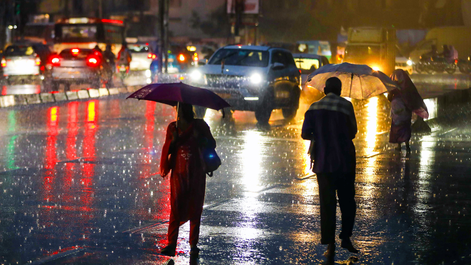 Delhi-NCR weather update: Rain and hailstorm in Noida? Check IMD alert ...