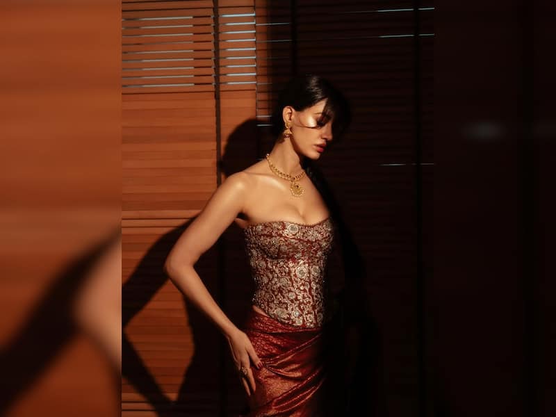 Disha Patani wears a red hot Kanijvaram corset saree by Tarun Tahiliani ...