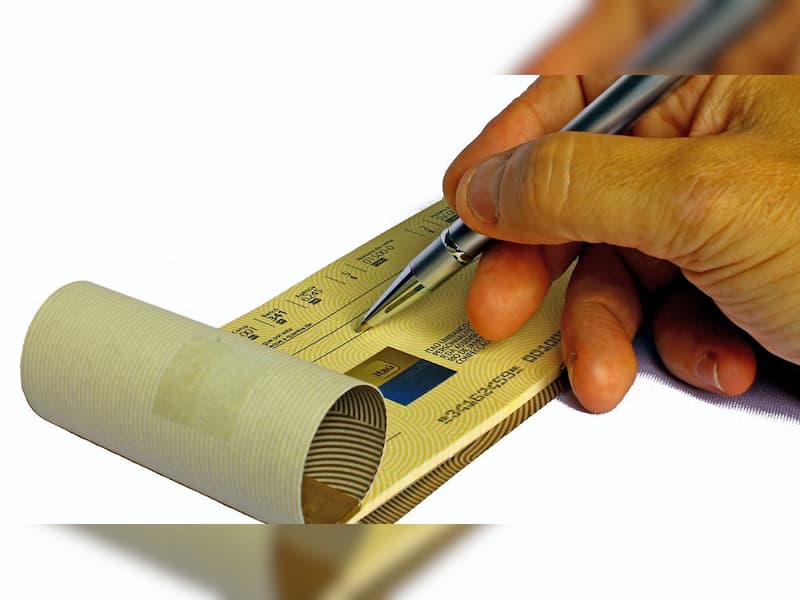 Rajpal Yadav cheque bounce case: Things to consider before writing a ...