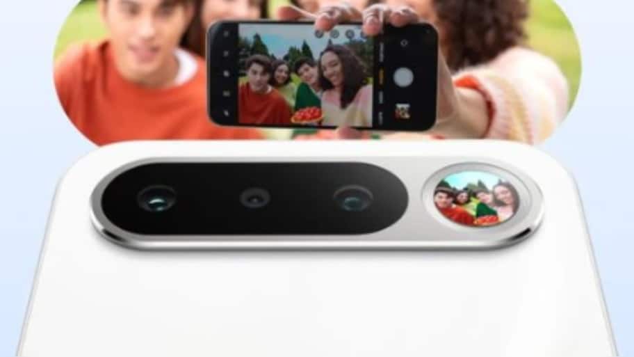 India's First 'Selfie Mirror' Phone: Realme 16 5G with 7000mAh battery ...