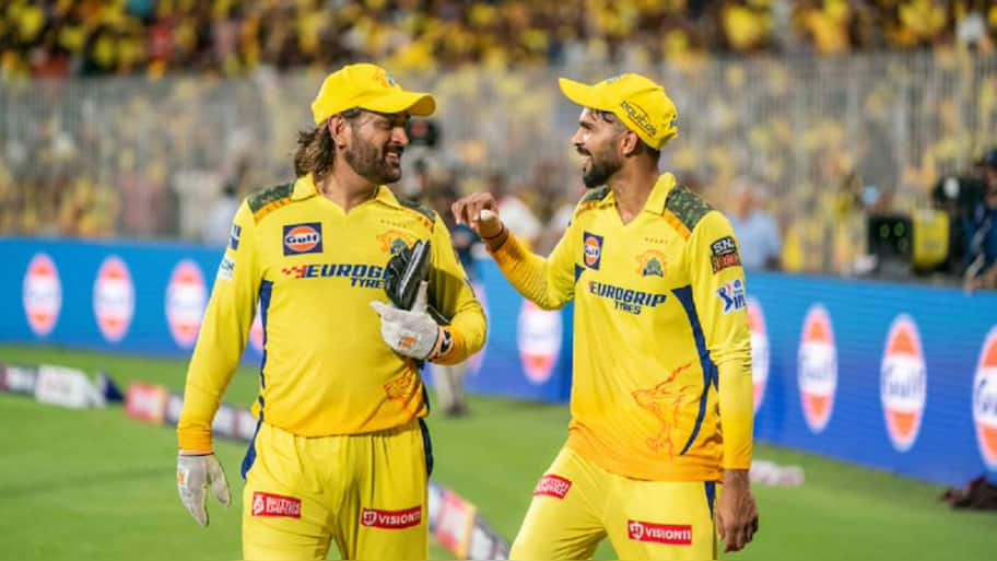 Is CSK still being run by MS Dhoni? Head Coach drops big 'Three-word ...