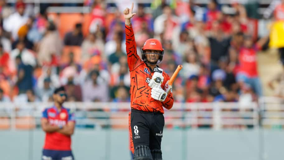 Abhishek Sharma creates IPL history, becomes 1st batter in world to ...