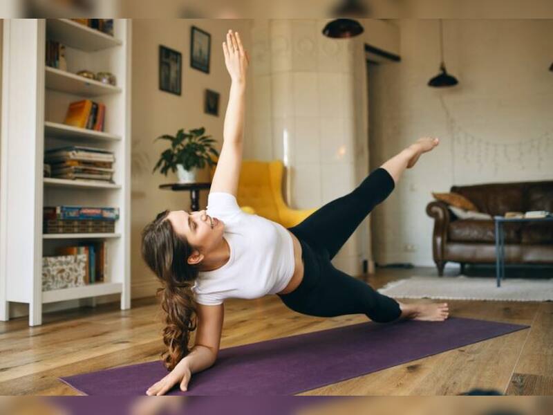 Best yoga asanas to support liver detox and digestion: Bhujangasana ...