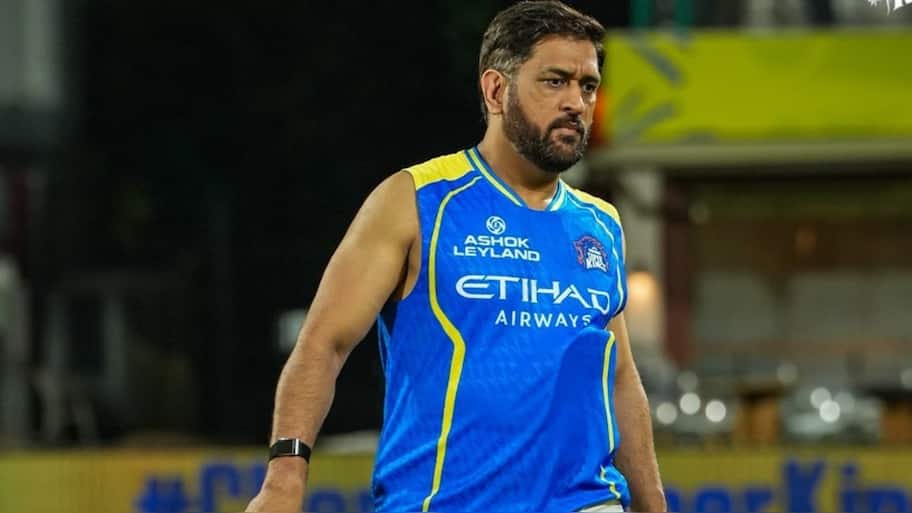 MS Dhoni fully fit yet refuses CSK return in IPL 2026 because ...