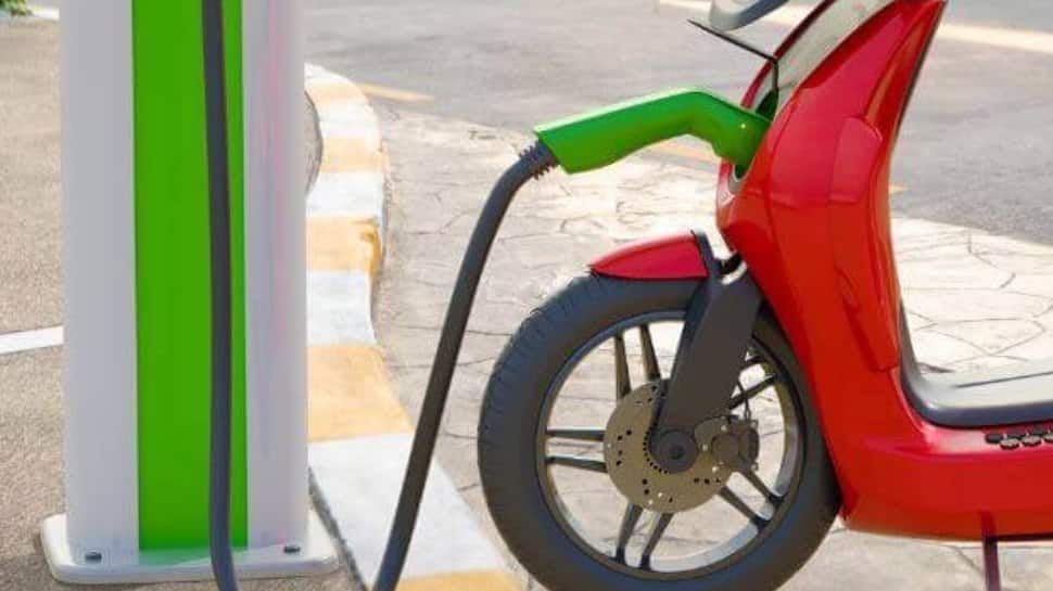 India-EU launch Rs 169 crore EV battery recycling drive, proposals open ...