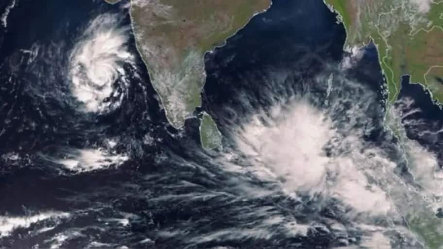 Low pressure builds over Bay of Bengal, Odisha gets 6-day rain forecast ...