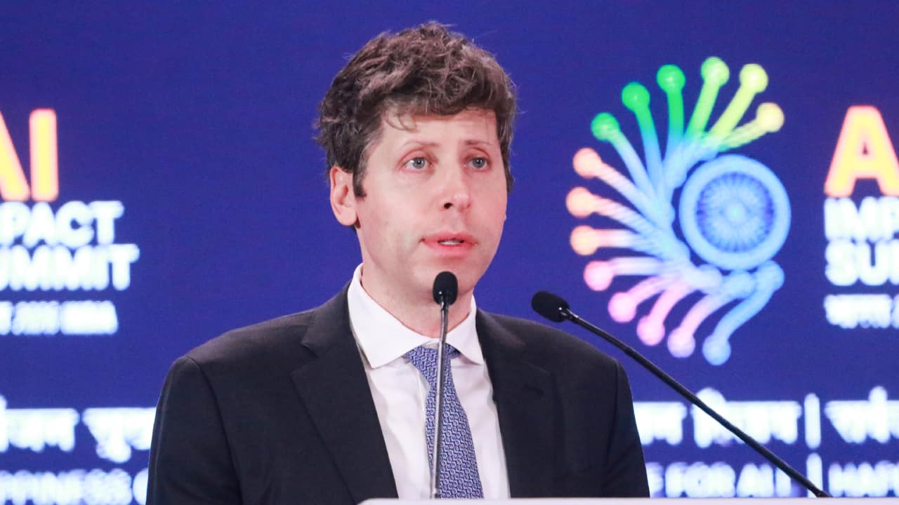 AI won't trigger 'jobs apocalypse' after all: OpenAI CEO Sam Altman ...