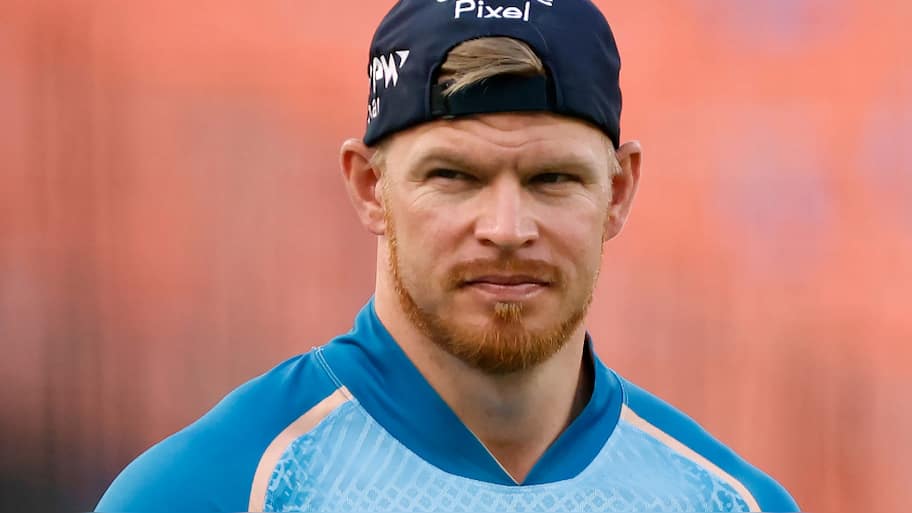 IPL 2026: Glenn Phillips loses cool at reporter after GT's heavy defeat ...