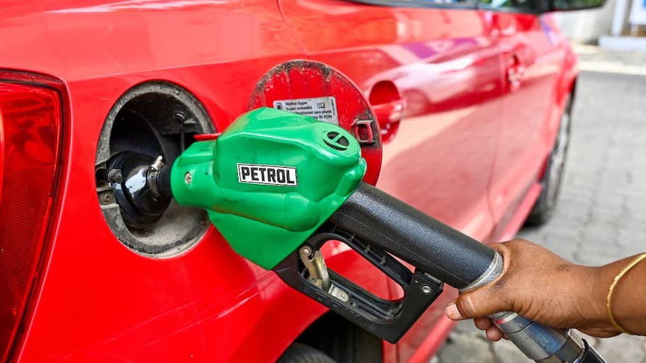 Govt revises fuel export levies for fortnight beginning June 1; no ...