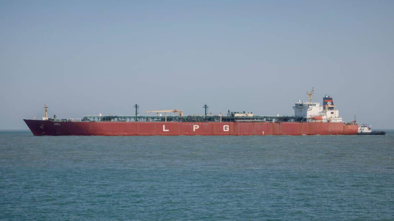 LNG tankers dodging Iran at sea as Qatar, UAE copy Russia’s strategy ...