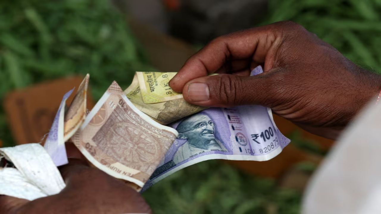 Why Is India’s rupee falling while other Asian currencies are getting ...