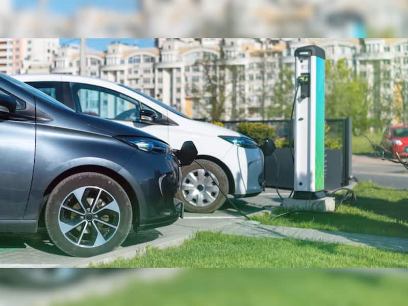 India's largest electric vehicle charging station: Over 210 charging ...
