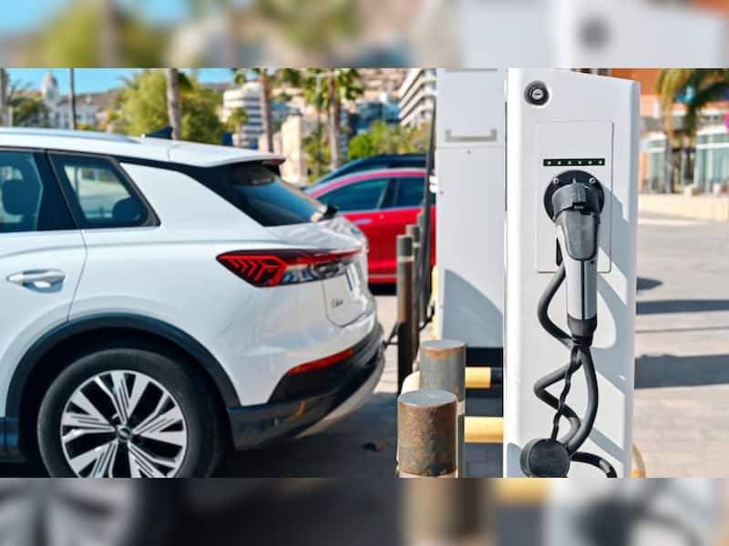 India's largest electric vehicle charging station: Over 210 charging ...