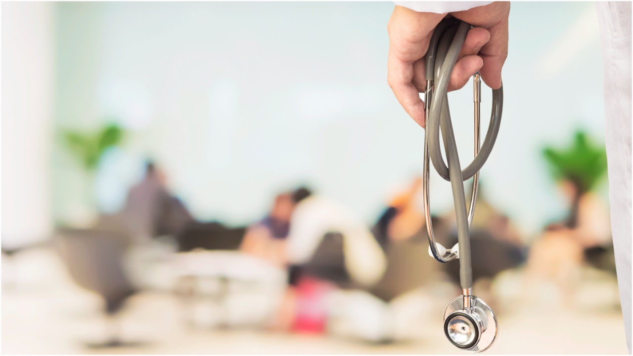 Muzaffarnagar medical horror: CMO orders probe after doctor allegedly ...