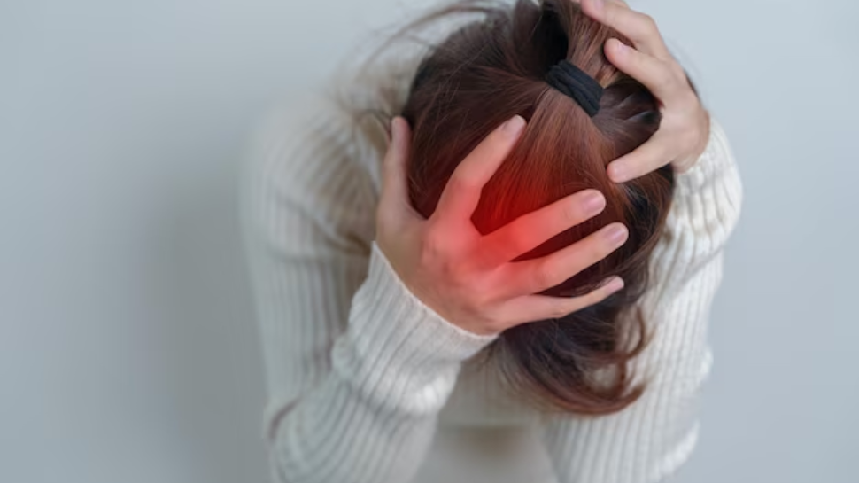 Brain tumour vs migraine: Experts reveals how to spot the difference, 7 ...