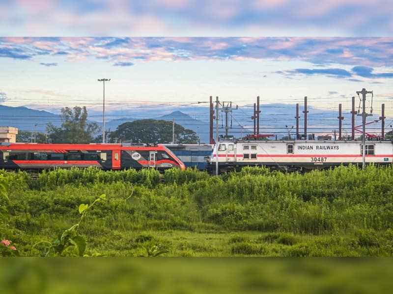 Why Indian Railways installs Sudarshan Chakra-like devices on overhead ...